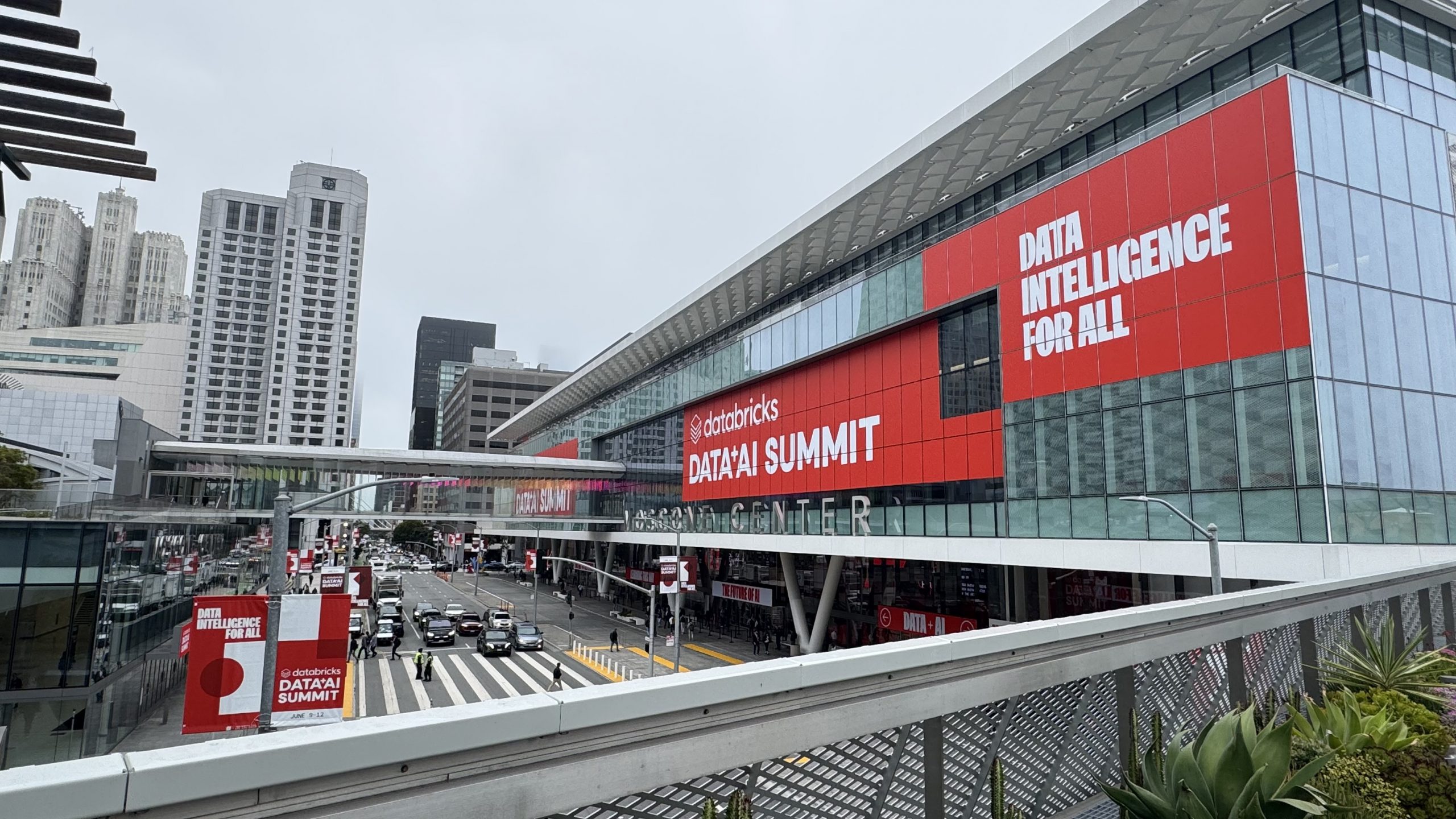 Data + AI Summit 2025 – Key Note 前日レポート – ナレコムAzureレシピ | AIに強い情報サイト